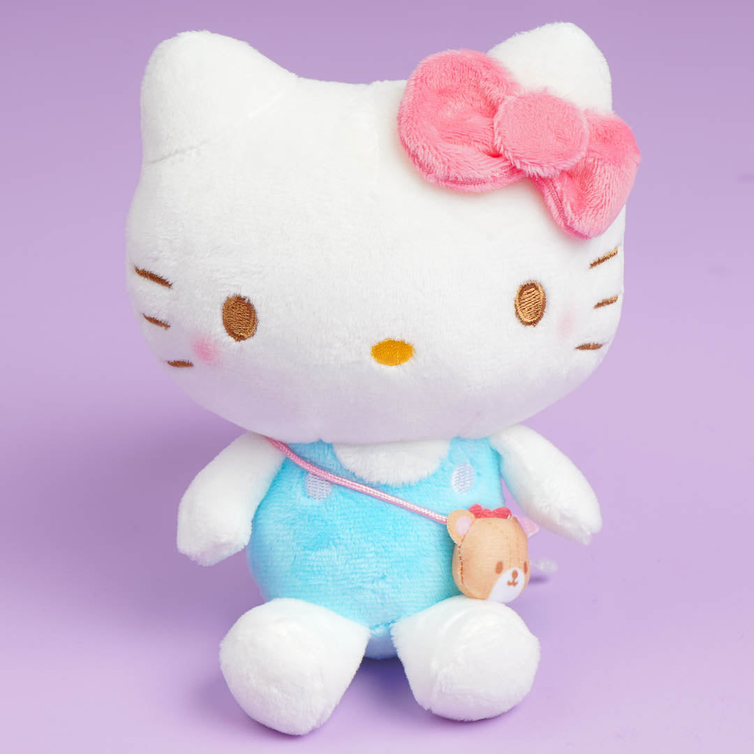 Hello Kitty Nostalgia Plushie - Medium – Blippo